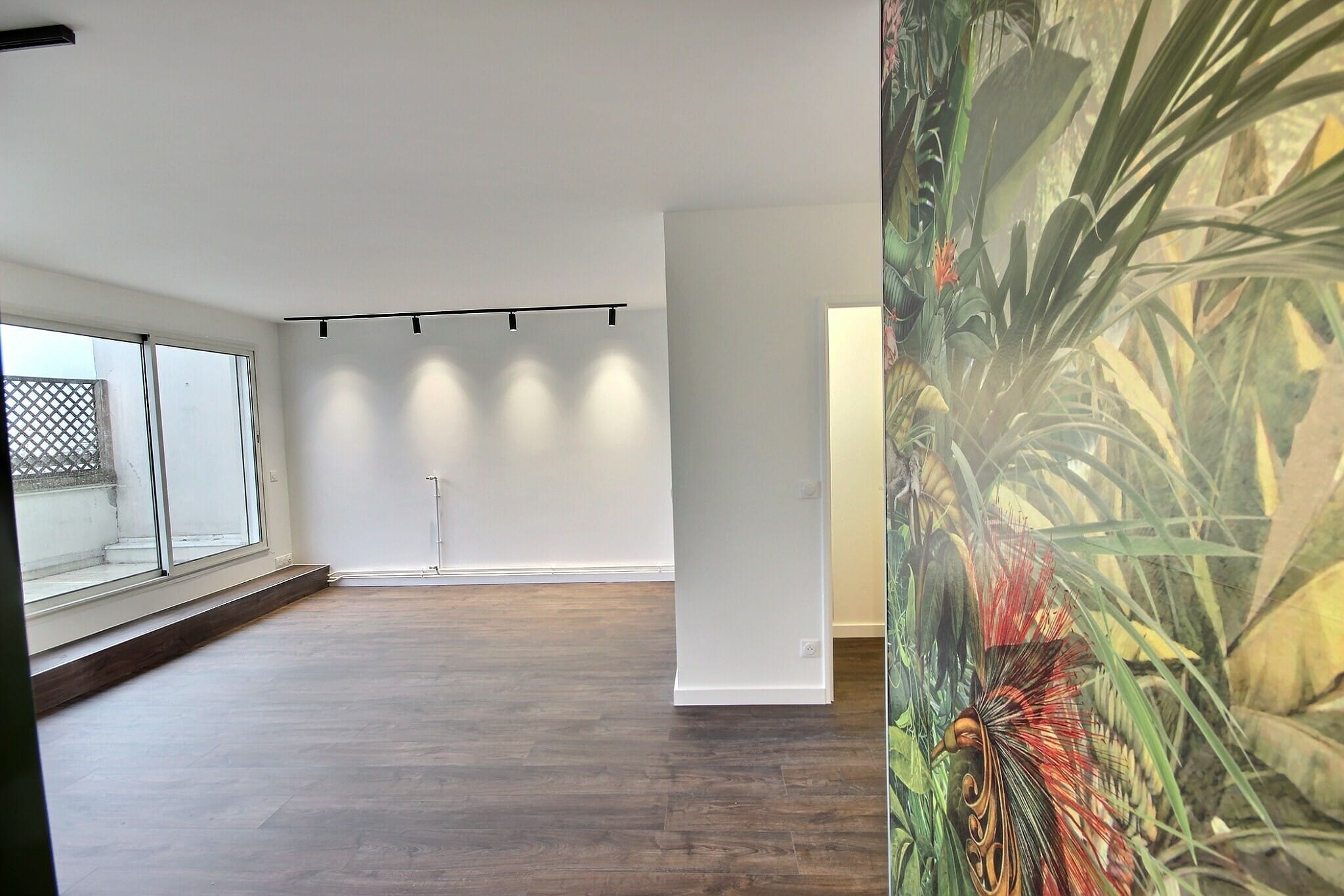 RÉNOVATION RÉNOVATION COMPLÈTE D’UN APPARTEMENT